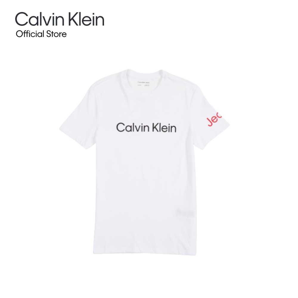 (ลดอีก 20 พิมพ์ 20MALL88) Calvin Klein เสื้อยืดผู้ชาย ทรง Regular สีขาว ...