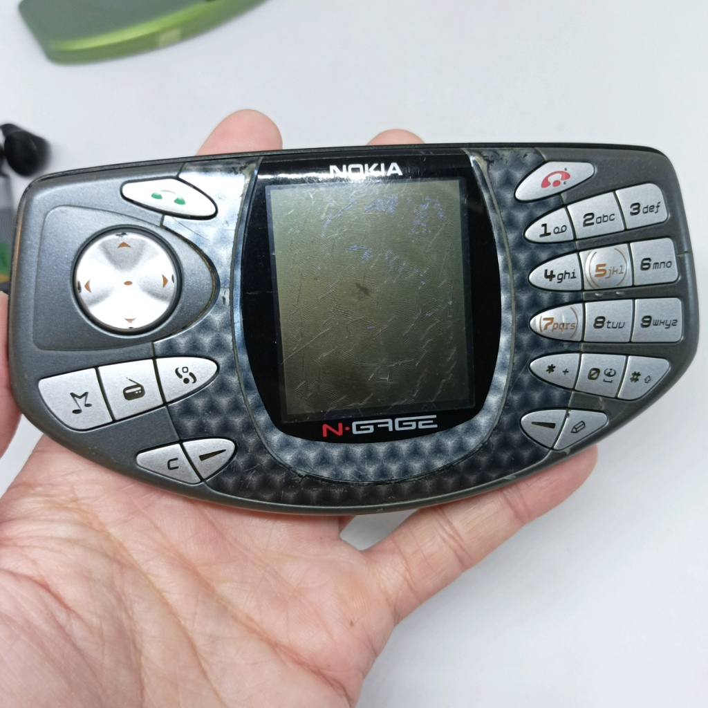 ซากอะไหล่ NOKIA N-GAGE จอย่นไม่สวย เปิดติดแล้วดับ แถมแบตแท้ หูฟัง MMC ...