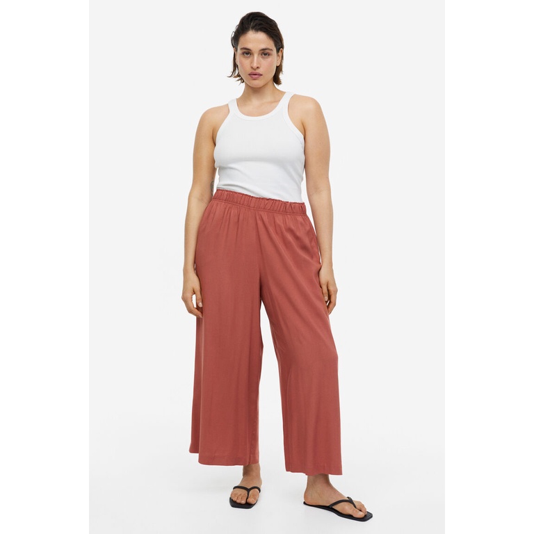 HM Woman Cropped pull-on trousers 09711041 - hm_thailand - ThaiPick