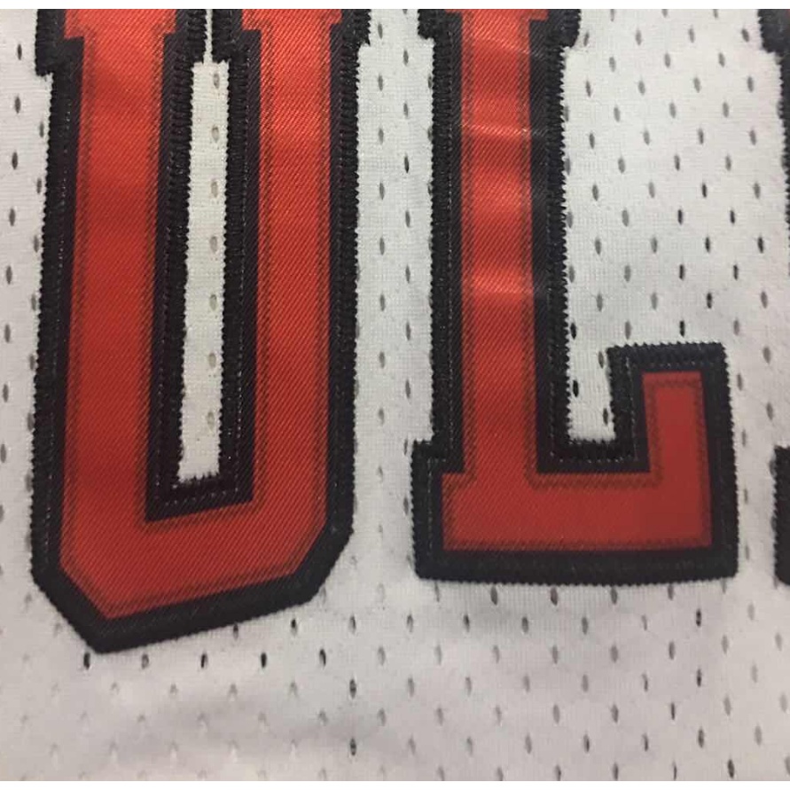 เสื้อกีฬาบาสเก็ตบอล ปักลาย Chicago Bulls number 23 Michael สีขาว ...