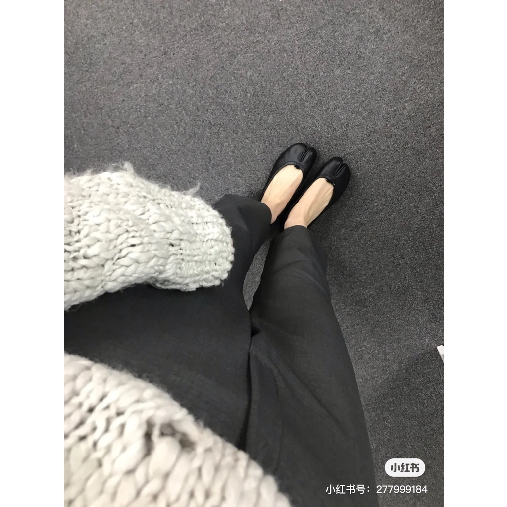 คุณภาพเพดาน Mm6 tabi รองเท้าลําลอง ส้นแบน เข้ากับทุกการแต่งกาย สําหรับ ...