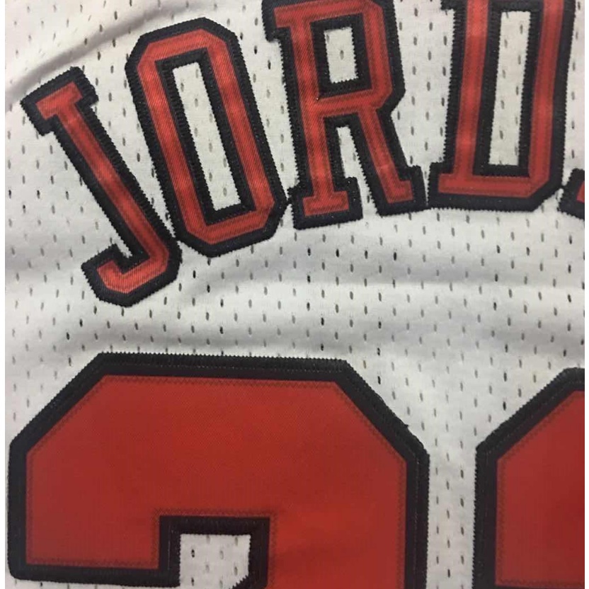 เสื้อกีฬาบาสเก็ตบอล ปักลาย Chicago Bulls number 23 Michael สีขาว ...