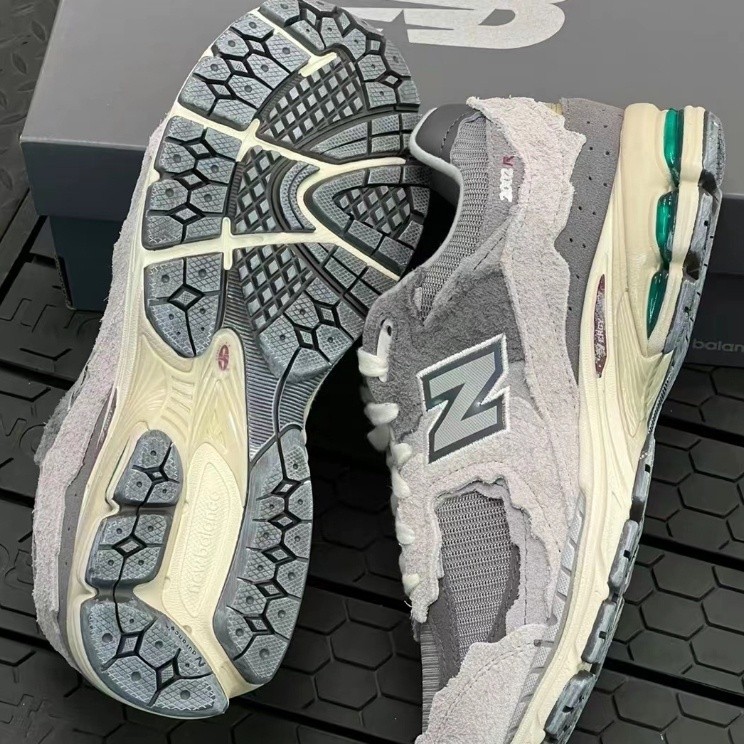 New Balance NB 2002R refined future รองเท้าวิ่ง ระบายอากาศ สีเทา ...