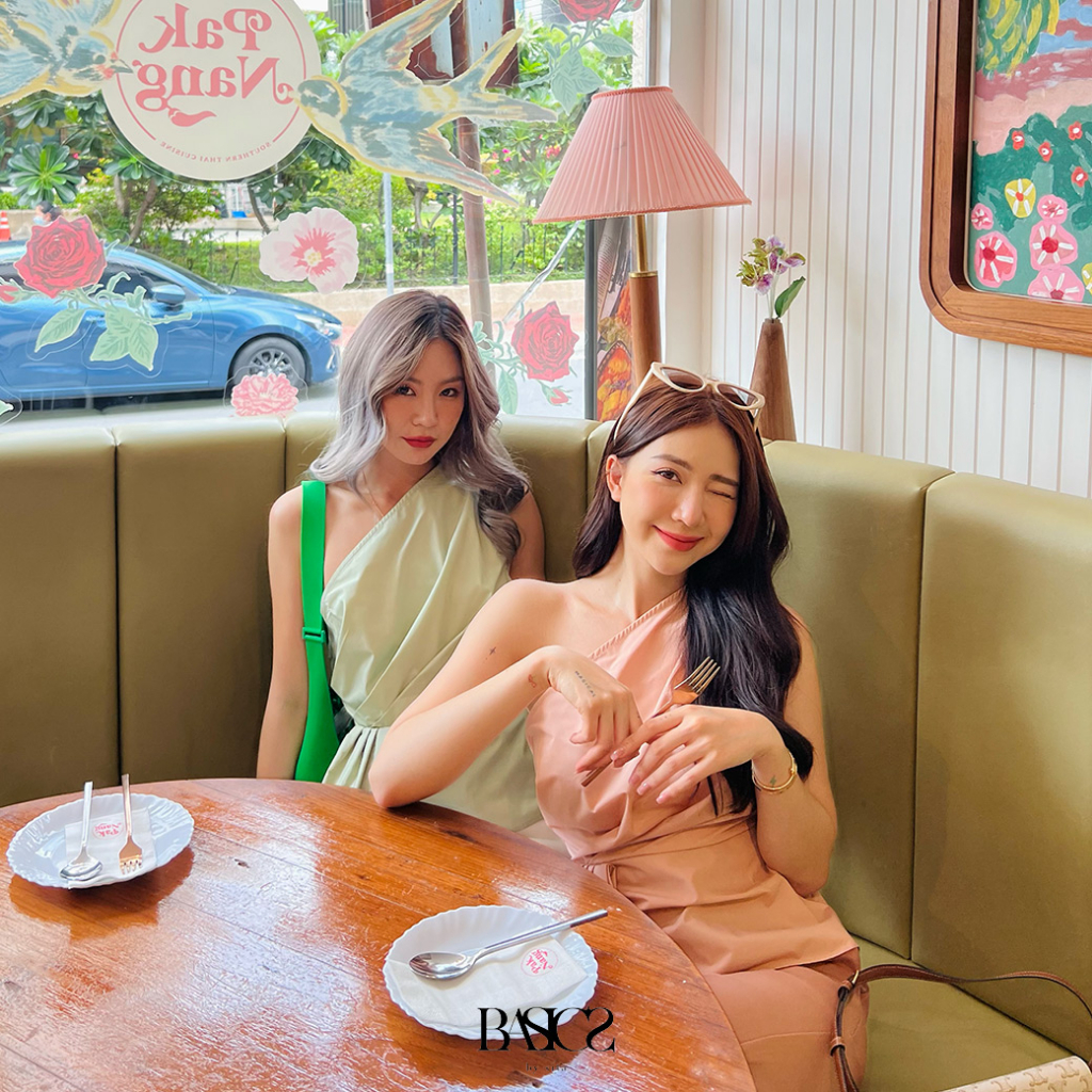 Basicsbysita L827 เสื้อไหล่เดียวเผยผิวสวย️พร้อมส่ง️เสื้อ ดีเทลจัดเต็ม แต่งจีบเฉลียงใส่แล้วดูแพง ...