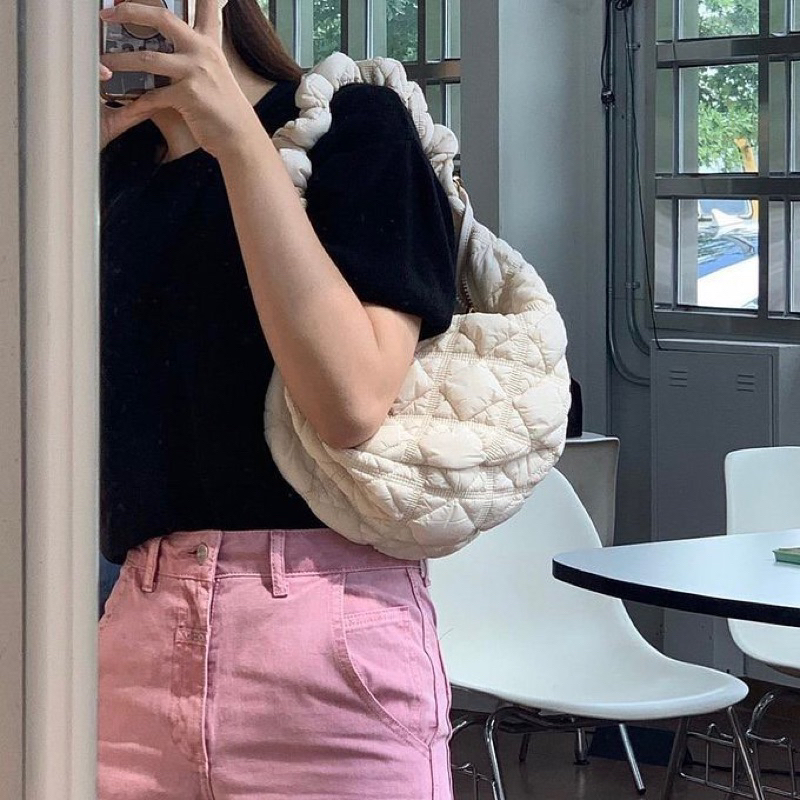 พร้อมส่งพรีออเดอร์ CARLYN COZY BAG รุ่นปรับสายได้ ของเเท้ 100 - bubble ...