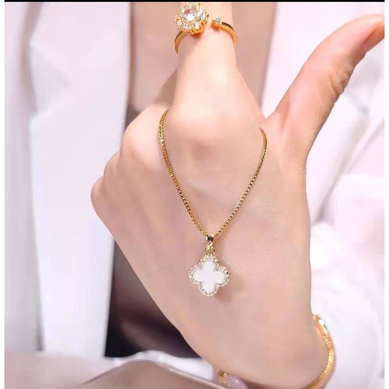 van cleef สร้อยคอ ถูกที่สุด พร้อมโปรโมชั่น ก.พ. 2025 | BigGoเช็คราคาง่ายๆ
