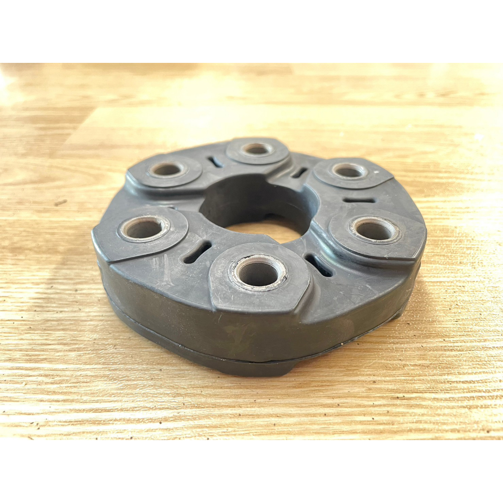 ยางยอยเพลากลาง BMW Series 123457 X1X3X4X5X6 Z4 - tonlovethailand - ThaiPick