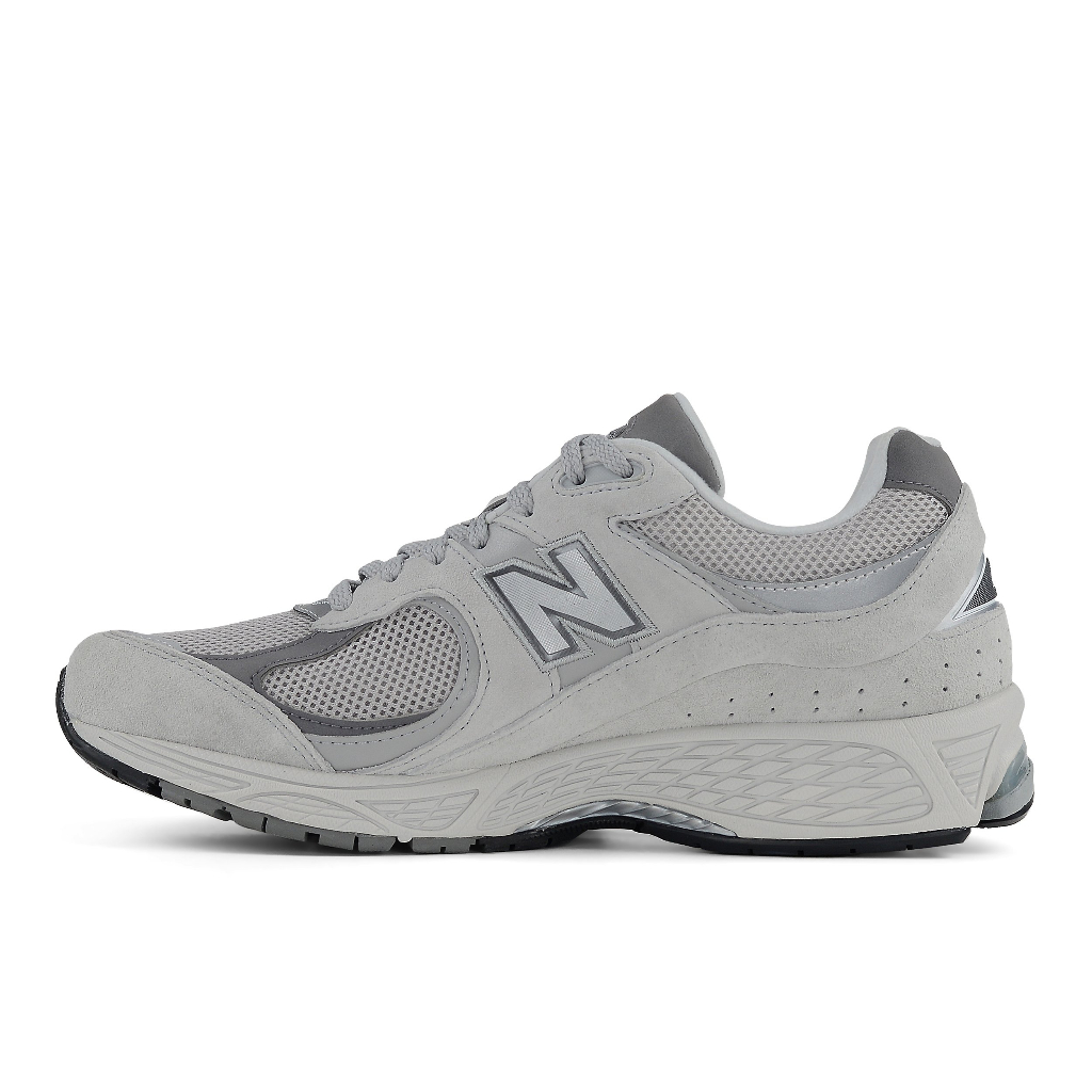 New Balance 2002R รองเท้าผู้ชาย สี LIGHT GREY (ML2002R0) - layoverth ...