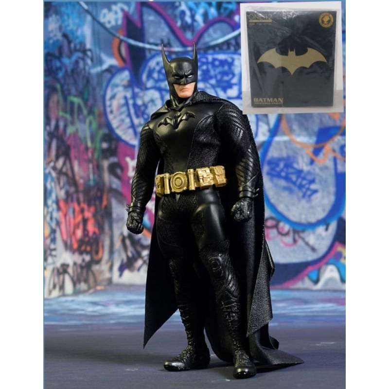 Mezco One : 12 Batman Ascending Knight Exclusive Batman Day (Black ...
