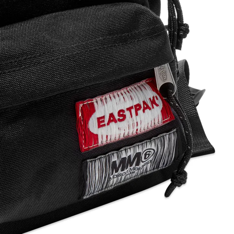 Eastpak รุ่น Shoulder Bag x MM6 MAISON MARGIELA / Backpack (EK0A5BAUQ76 ...