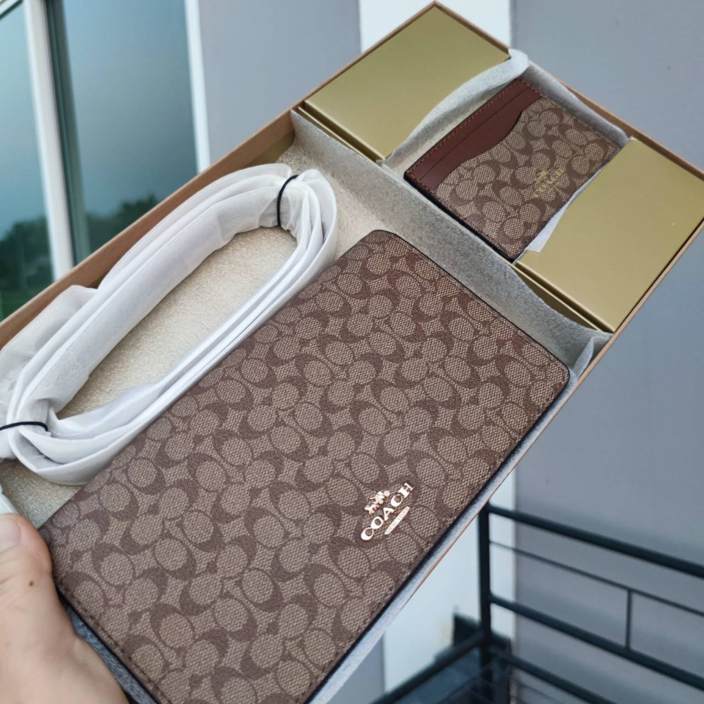 Coach WOC ถูกที่สุด พร้อมโปรโมชั่น ม.ค. 2025|BigGoเช็คราคาง่ายๆ