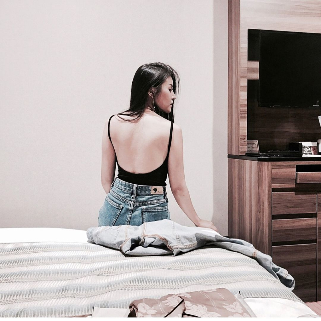 SpinnyHouse บอดี้สูท สายเดี่ยว เว้าหลัง️เป้าแกะได้ กระดุมแป๊ก️ ผ้ายืดเยอะ เสื้อสายเดี่ยว ...