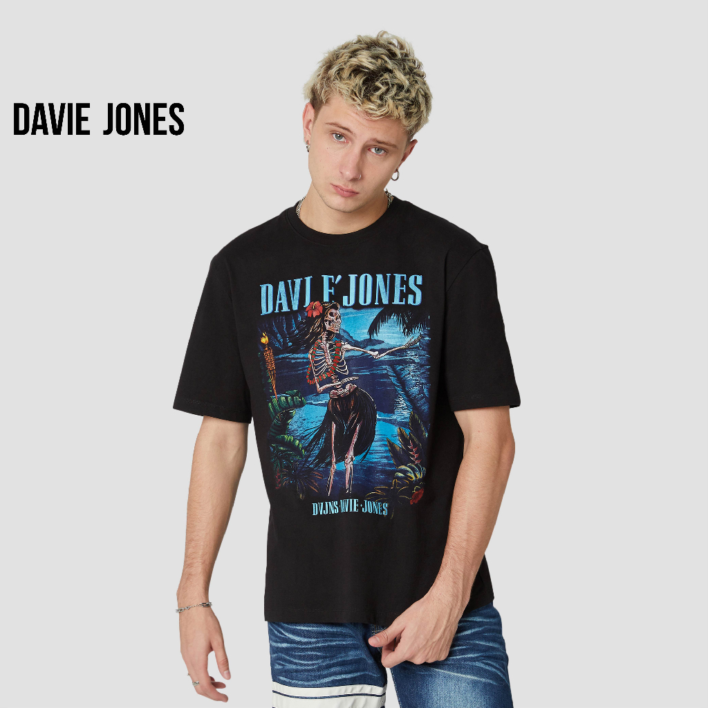 DAVIE JONES เสื้อยืดพิมพ์ลาย ทรง Regular Fit สีดำ Graphic Print Relaxed ...