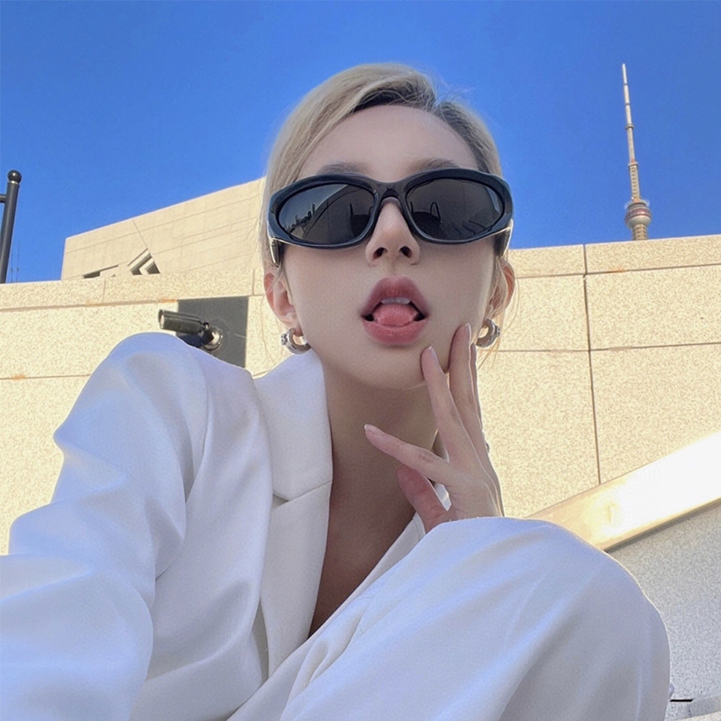COD????แว่นตากันแดดป้องกันรังสียูวีUV400กรอบเหลี่ยมหลากสีY2Kเกาหลีแฟชั่นสุดเท่สไตล์พังก์สำหรับ ...