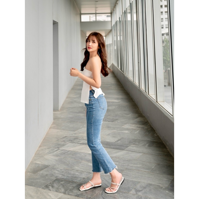 รุ่นใหม่ มาแรง [ JAYDA ] 36 - 41 รองเท้าแตะพื้นนุ่ม สายเพชร ใส่ได้ 2 ...