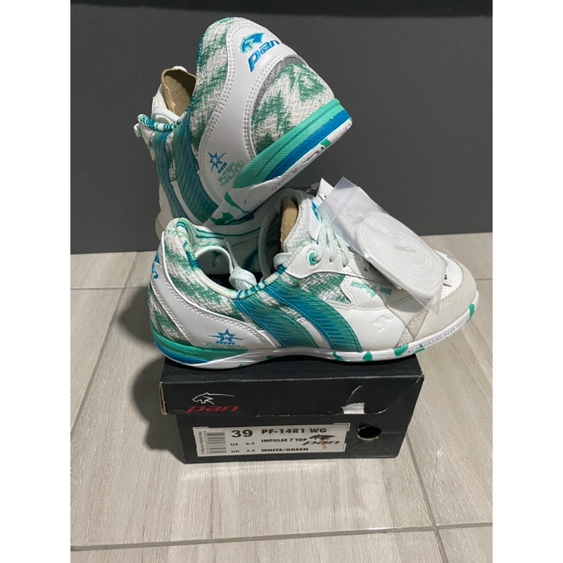 รองเท้าฟุตซอลแพนหนังแท้ ถูกที่สุด พร้อมโปรโมชั่น เม.ย. 2024|BigGoเช็ค ...