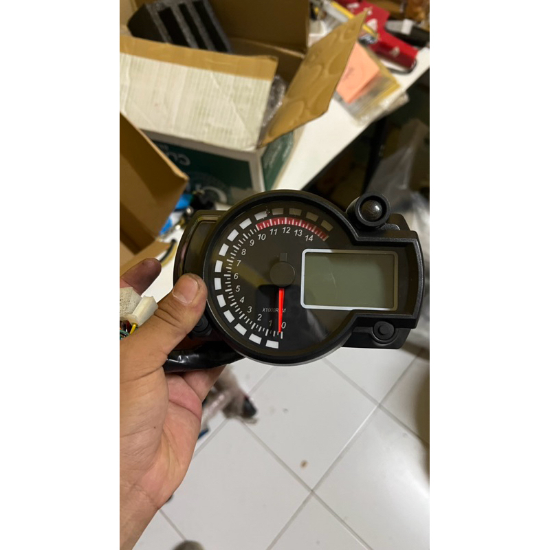 เรือนไมล์ koso แท้ ถูกที่สุด พร้อมโปรโมชั่น ก.พ. 2025 | BigGoเช็คราคาง่ายๆ