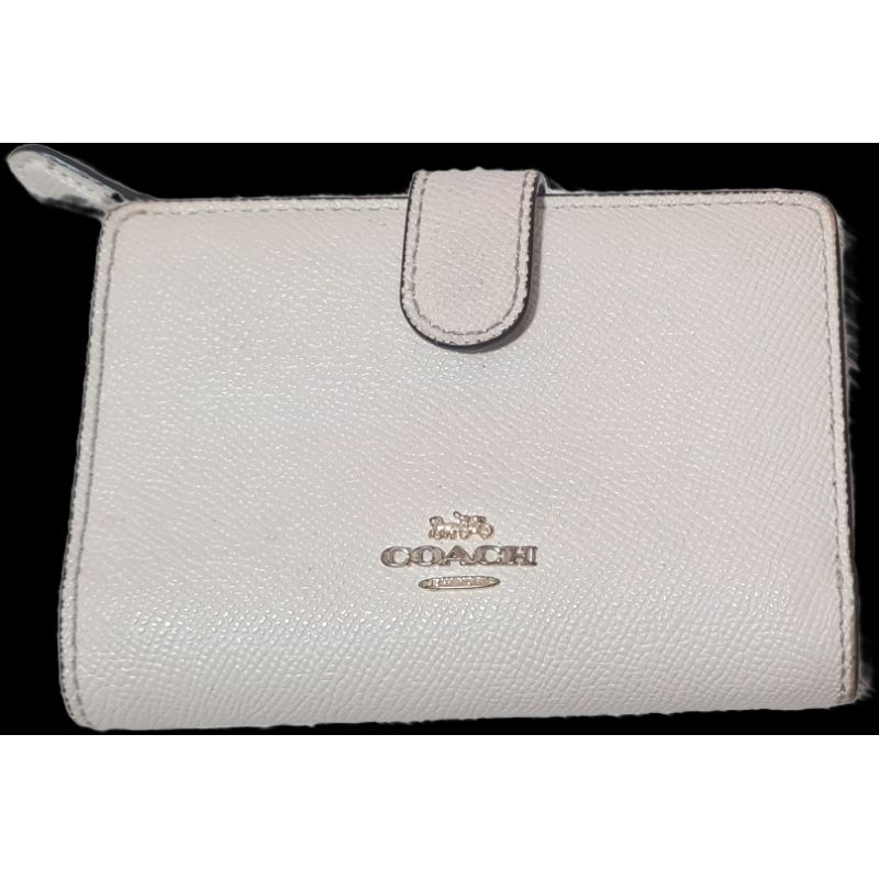 Coach Medium Corner ZIP Wallet ถูกที่สุด พร้อมโปรโมชั่น มิ.ย. 2026 ...